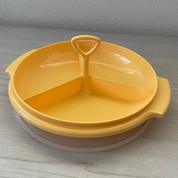 Tupperware | Kitchen | Vintage Tupperware 3 Pc Suzette Harvest Gold ...